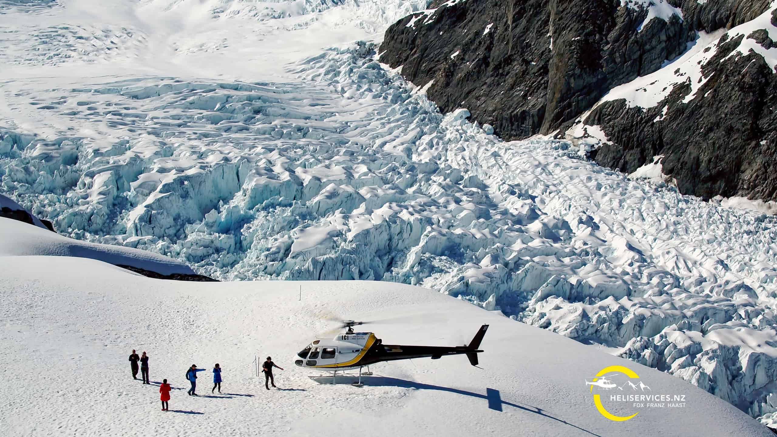 Flight option 1 - Fox Glacier incl. Snow Landing| See and Do New Zealand