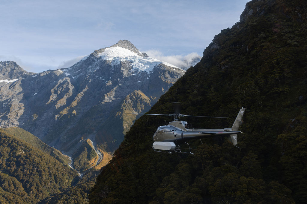 Local Explorer Scenic Flight | See and Do NZ