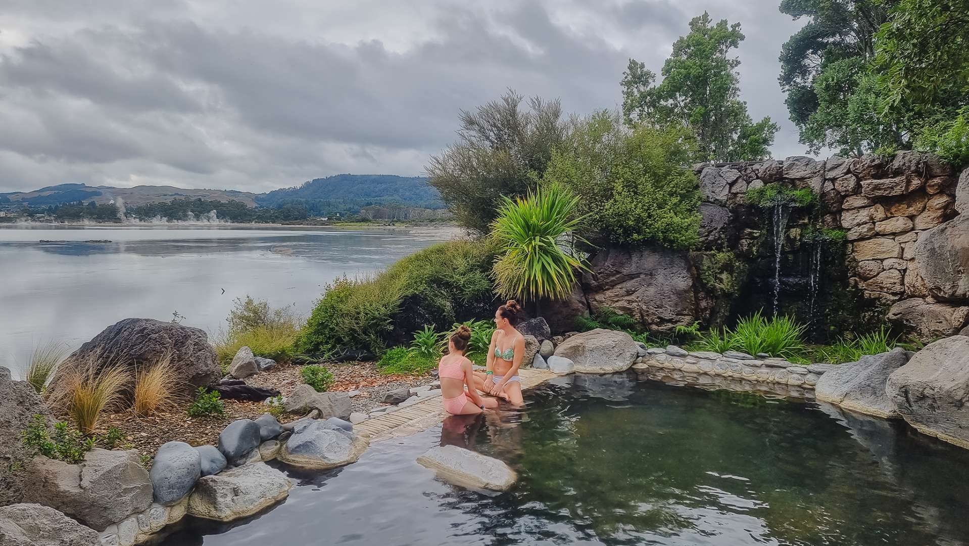 Deluxe Lake Spa Hot Mineral Pools at Polynesian Spa | See and Do NZ